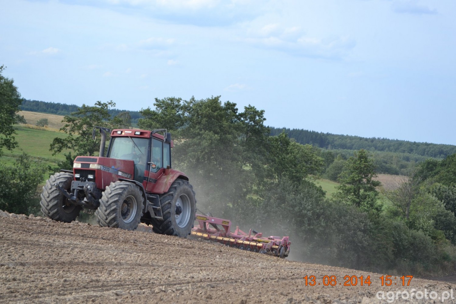 Case IH Magnum 7220 Dane techniczne - AgroTesty.pl